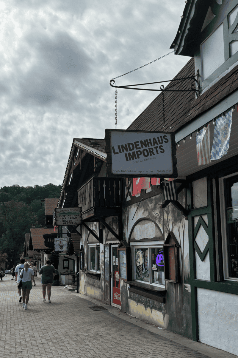 Helen GA Romantic Weekend Itinerary [2024 Guide]